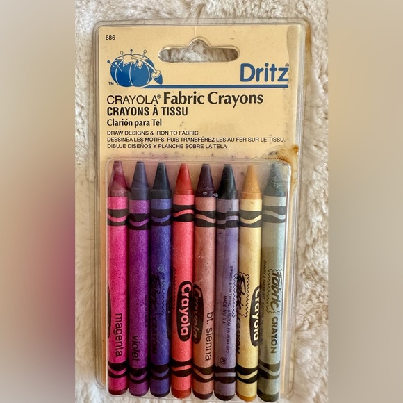 Crayola | Office | Dritz Crayola Fabric Crayons 994 Unopened New Old ...